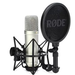 What Is The Best Microphone For Voice Over in 2023? – Radio Lounge